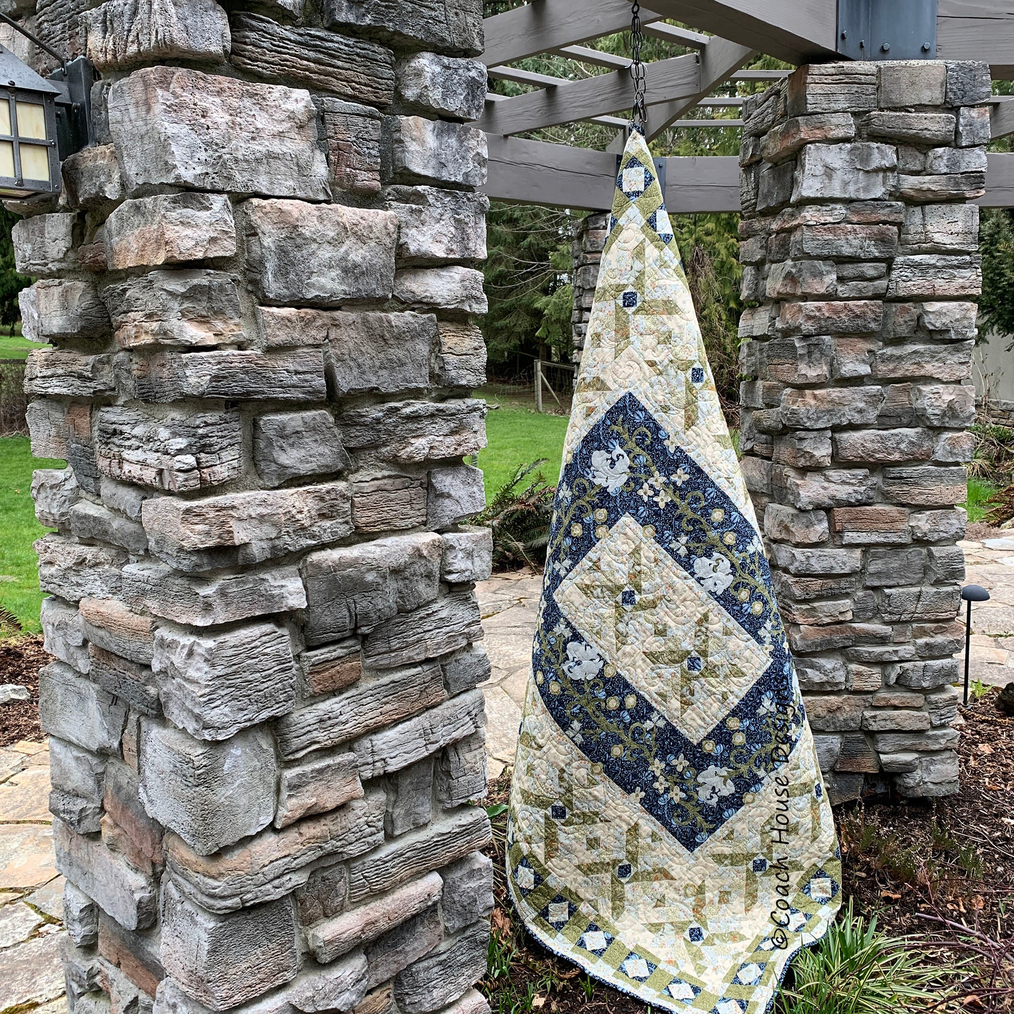 Secret Garden Downloadable PDF Quilt Pattern – Coach House Designs US